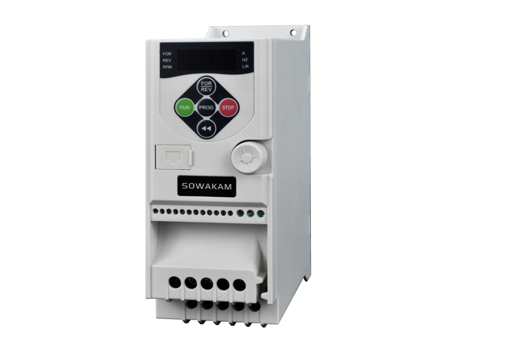 1.5kw/2HP 7A 240V AC single phase variable frequency drive inverter